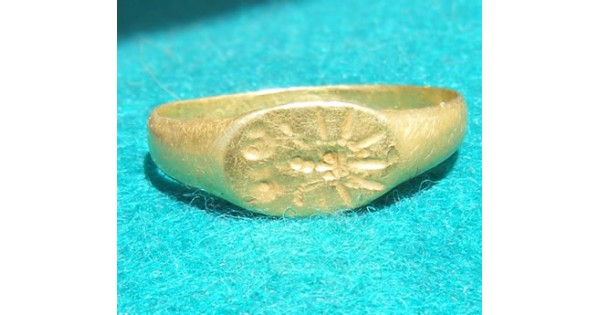 Roman Sun God Sol Gold Ring
